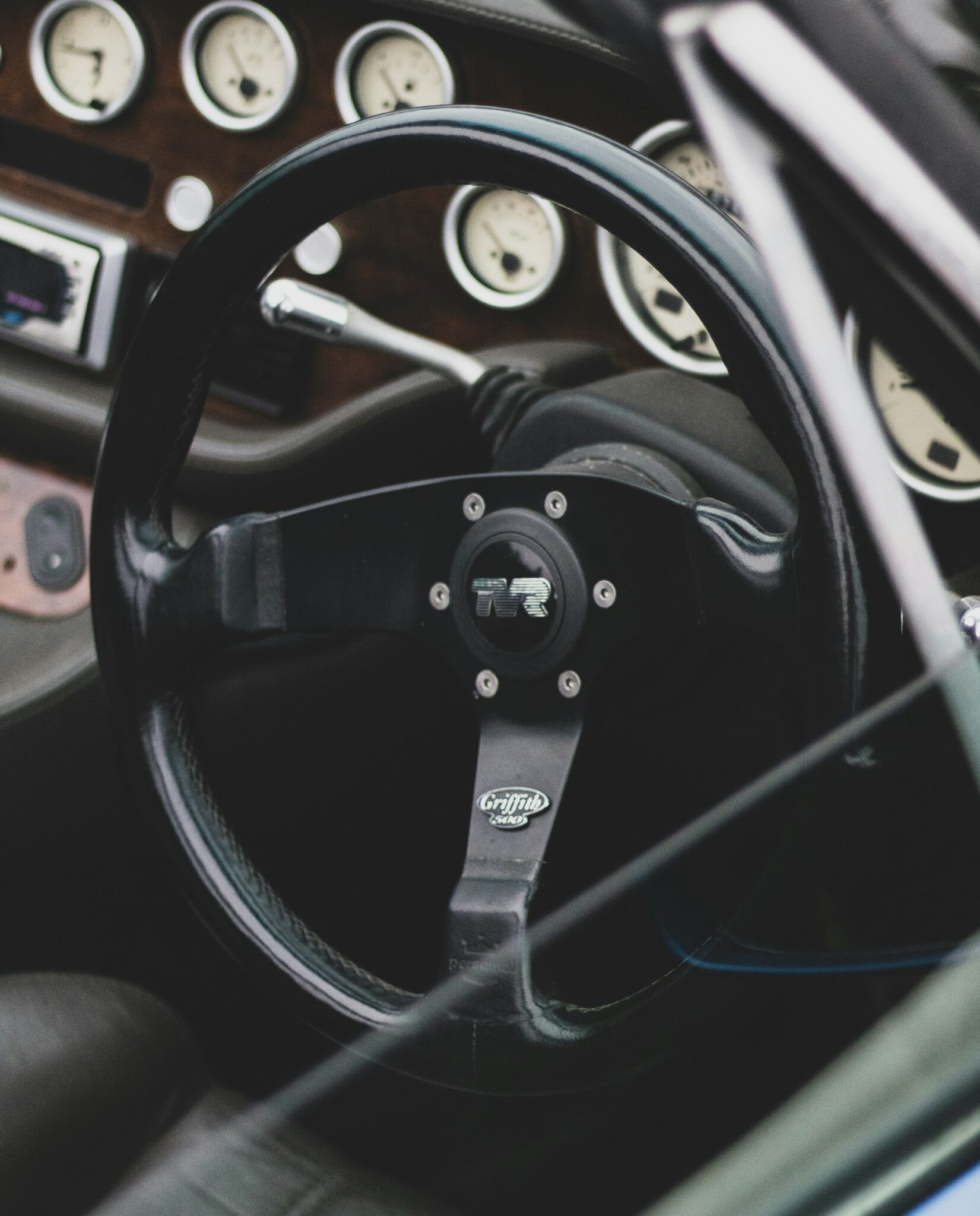 The Club Steering Wheel Lock: Keys, Replacement Keys & Brake Lock